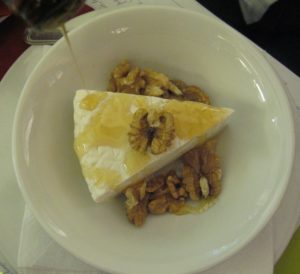 Traditional Catalan recipe: Mel i Mato - ShBarcelona